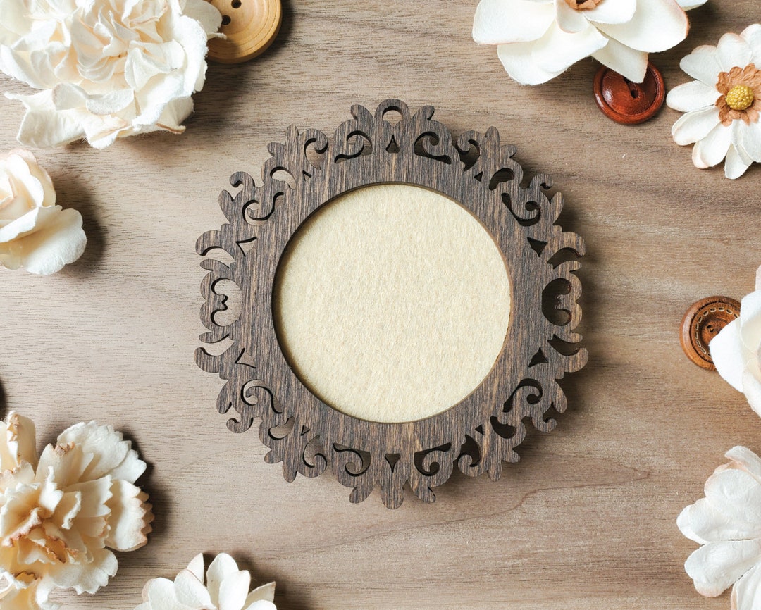 Mini Embroidery Frame 4 Ornament Frame, Mini Frame, Vintage Frame for ...