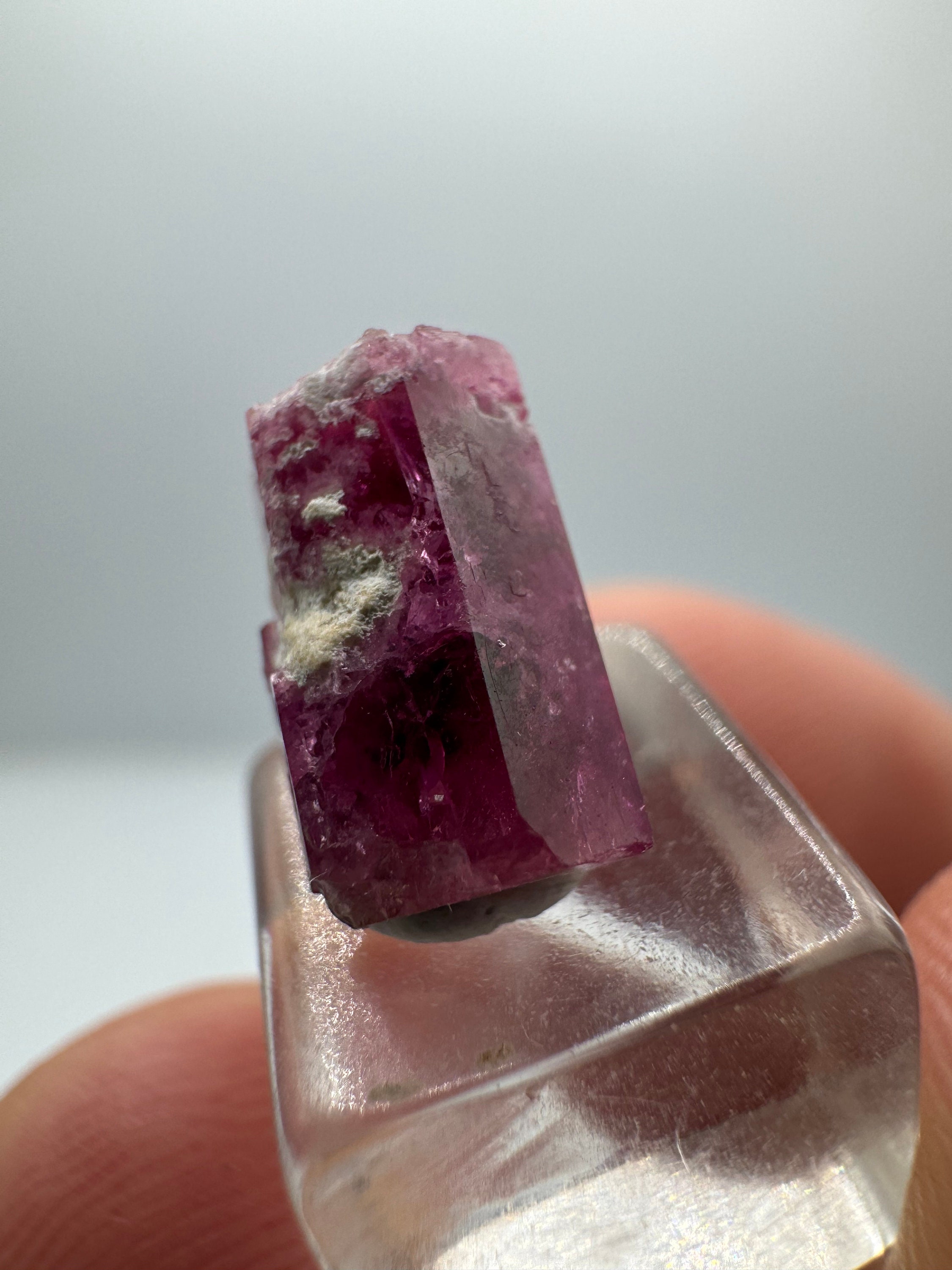 Red Beryl Crystal Utah - Etsy