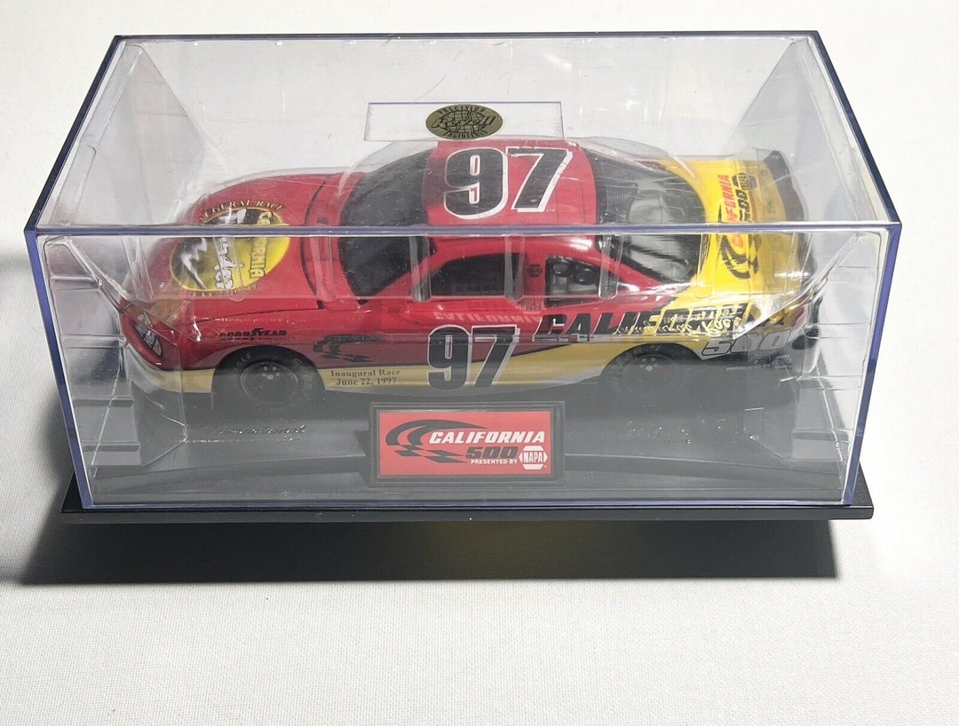Revell Inaugural California 500 Pace Car 1997 Grand Prix Die-cast 1:24 ...