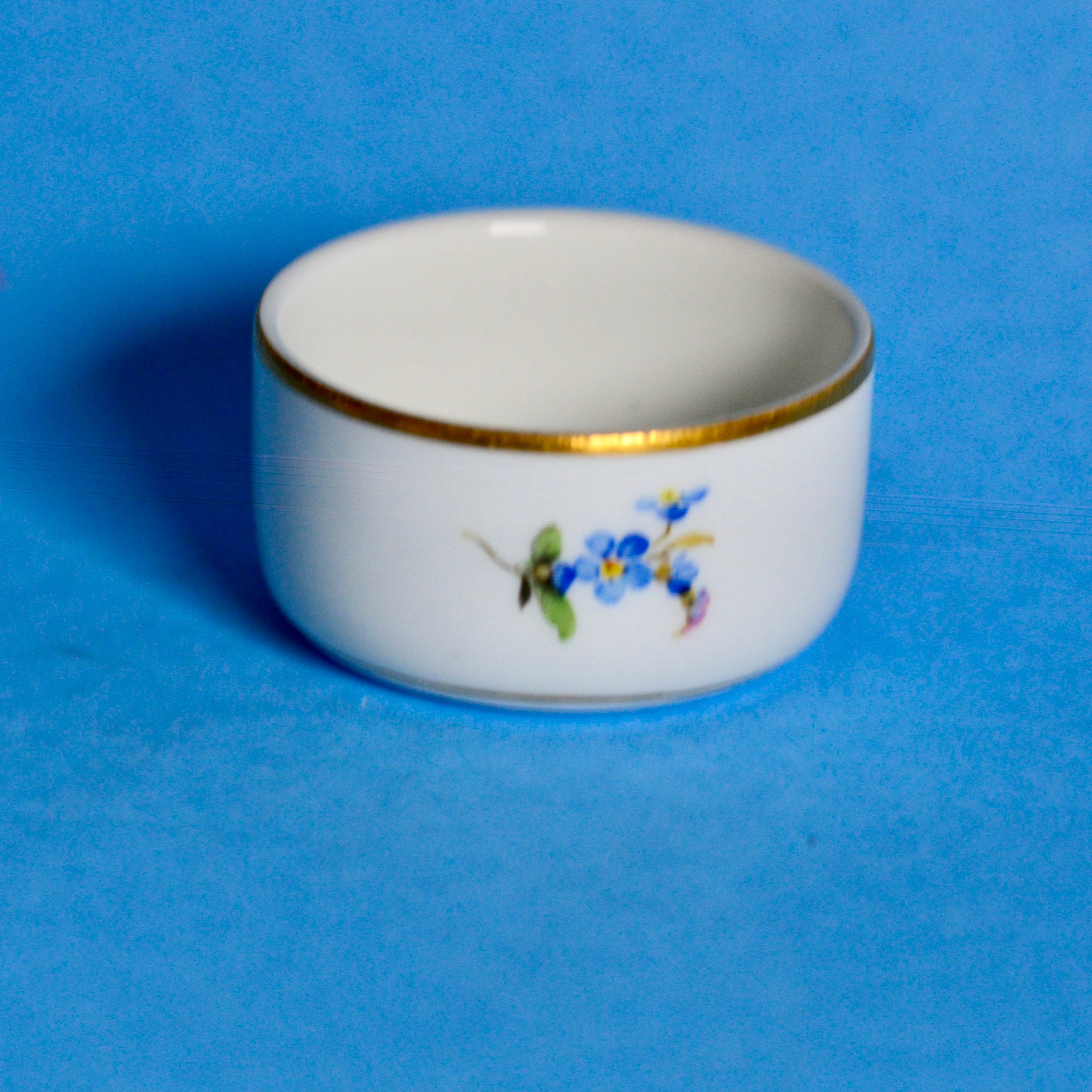 19th Century Meissen Porcelain Circular Salt Cellar - Etsy
