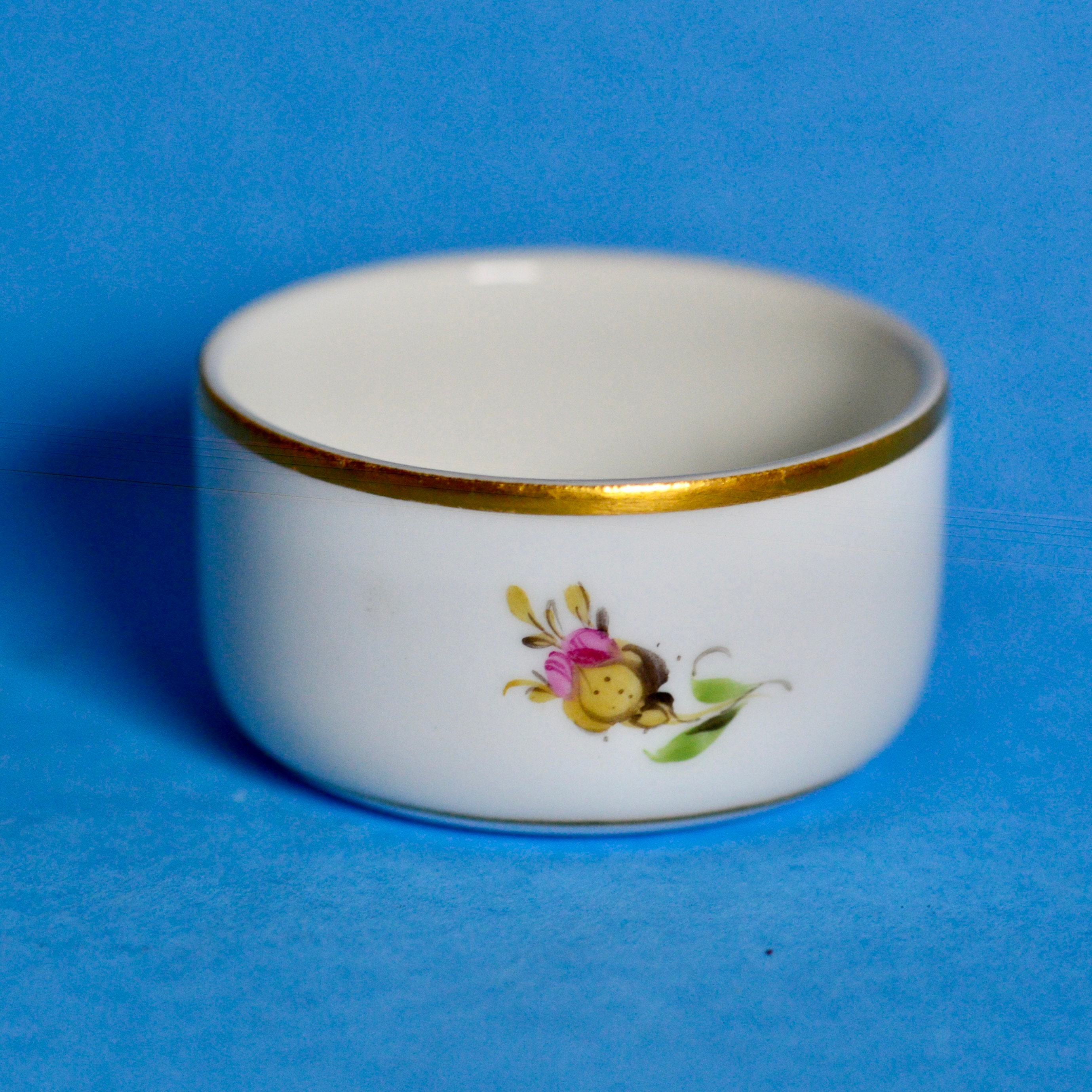 19th Century Meissen Porcelain Circular Salt Cellar - Etsy