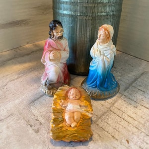 Vintage Chalkware/plaster Small, Chippy Holy Family Nativity Scene Set ...