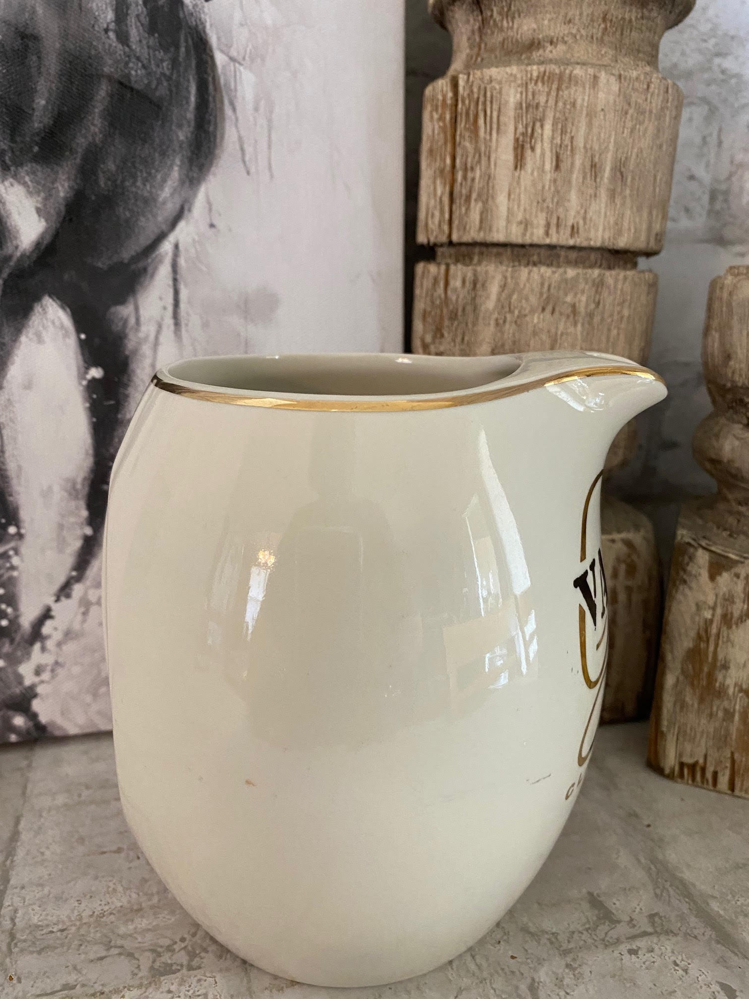 Vat 69 Gold Classic Light Scotch Whiskey Advertising Barware Pitcher ...