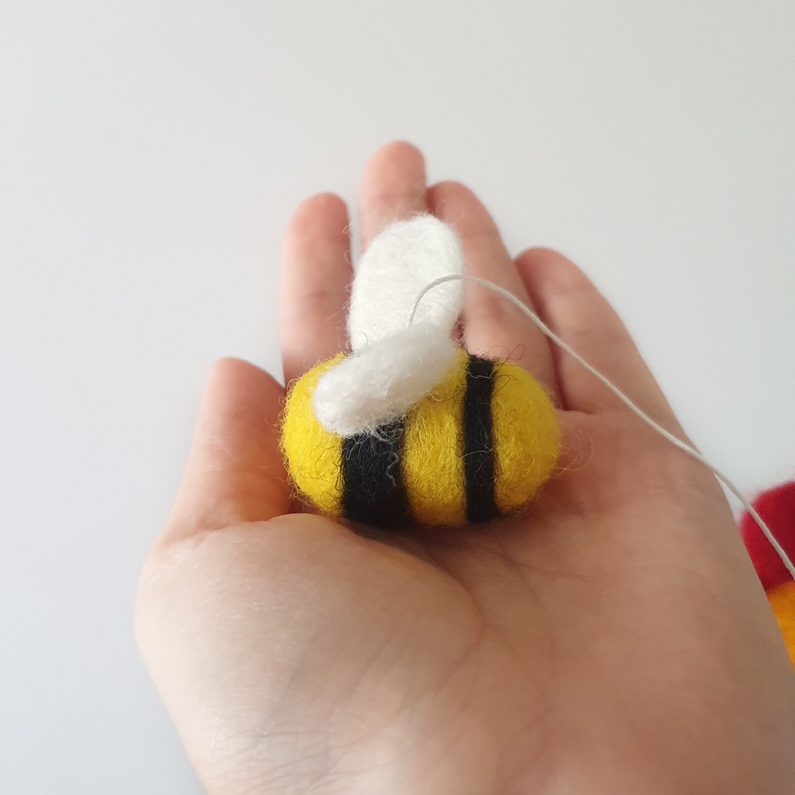 Handmade Wool Bee and Flower Baby Mobile – Eco-friendly Nursery Decor ...
