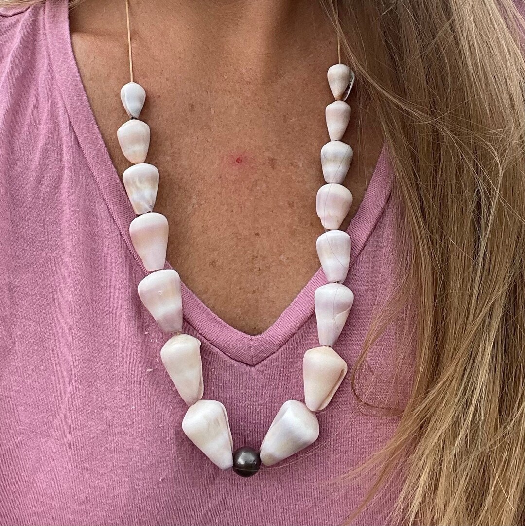 Authentic Hawaiian Cone Shell Lei & Tahitian Pearl Necklace Seashell ...