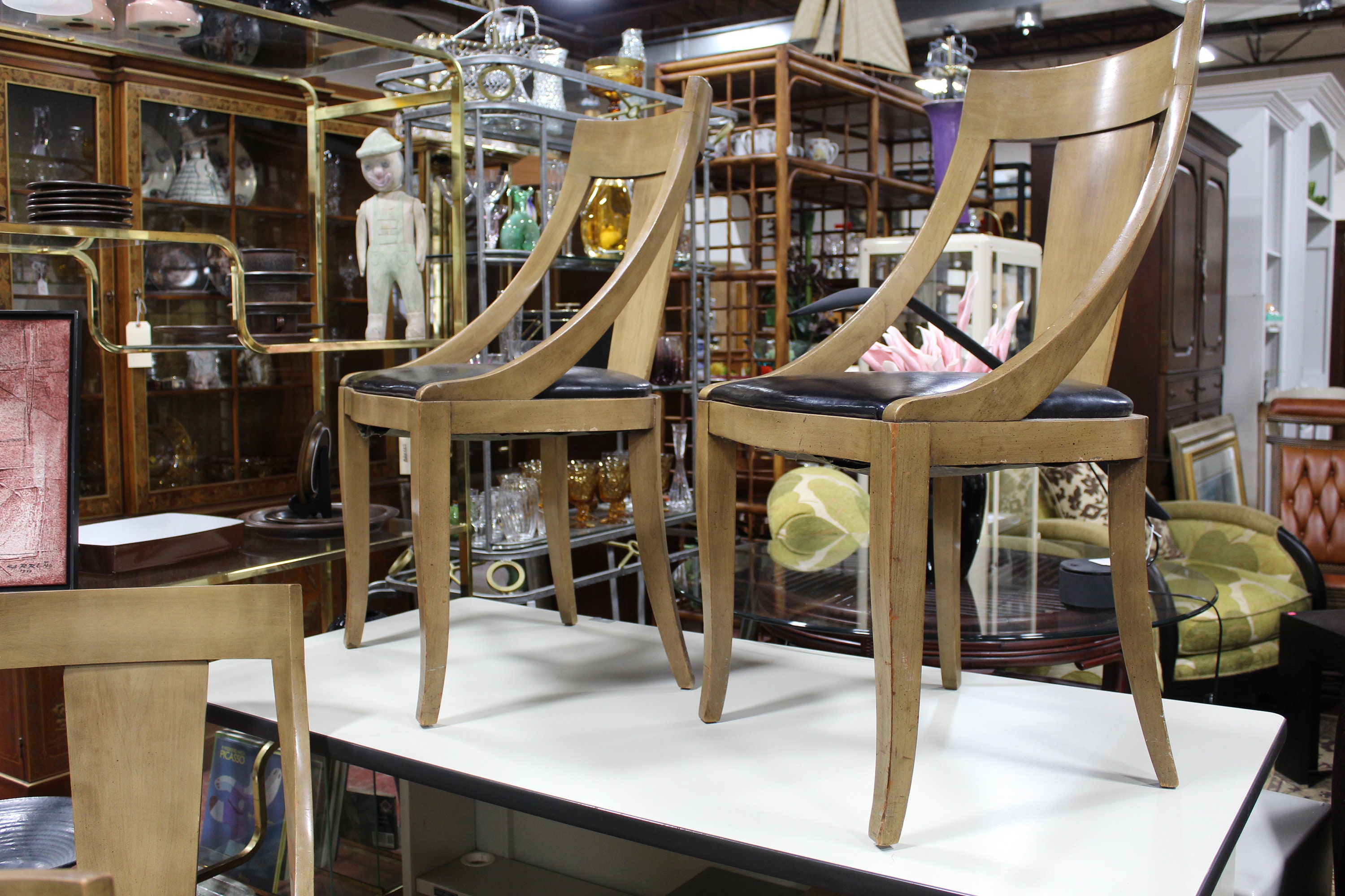 Mid Century Modern Spoon Back Dining Chairs in the Style of Edward ...