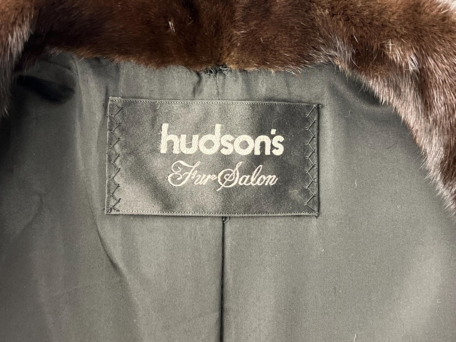 Vintage 1992 Hudson's Fur Salon Beautiful Full Length Luxurious Silky ...
