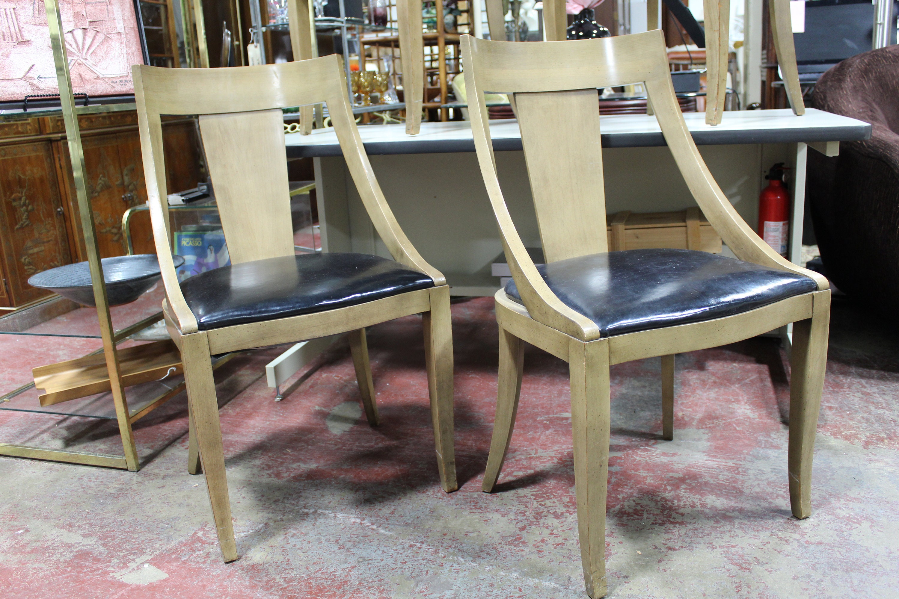 Mid Century Modern Spoon Back Dining Chairs in the Style of Edward ...