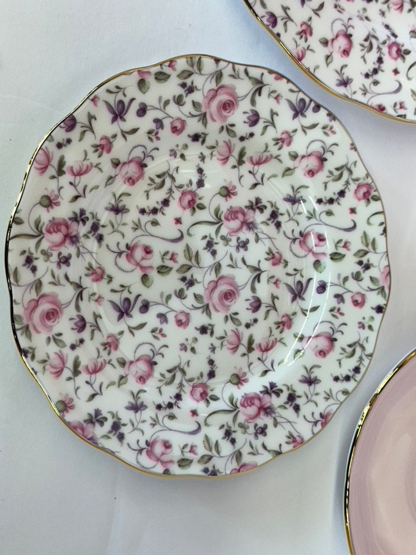 Royal Albert Rose Confetti China Place Settings – Service for Four (5 ...