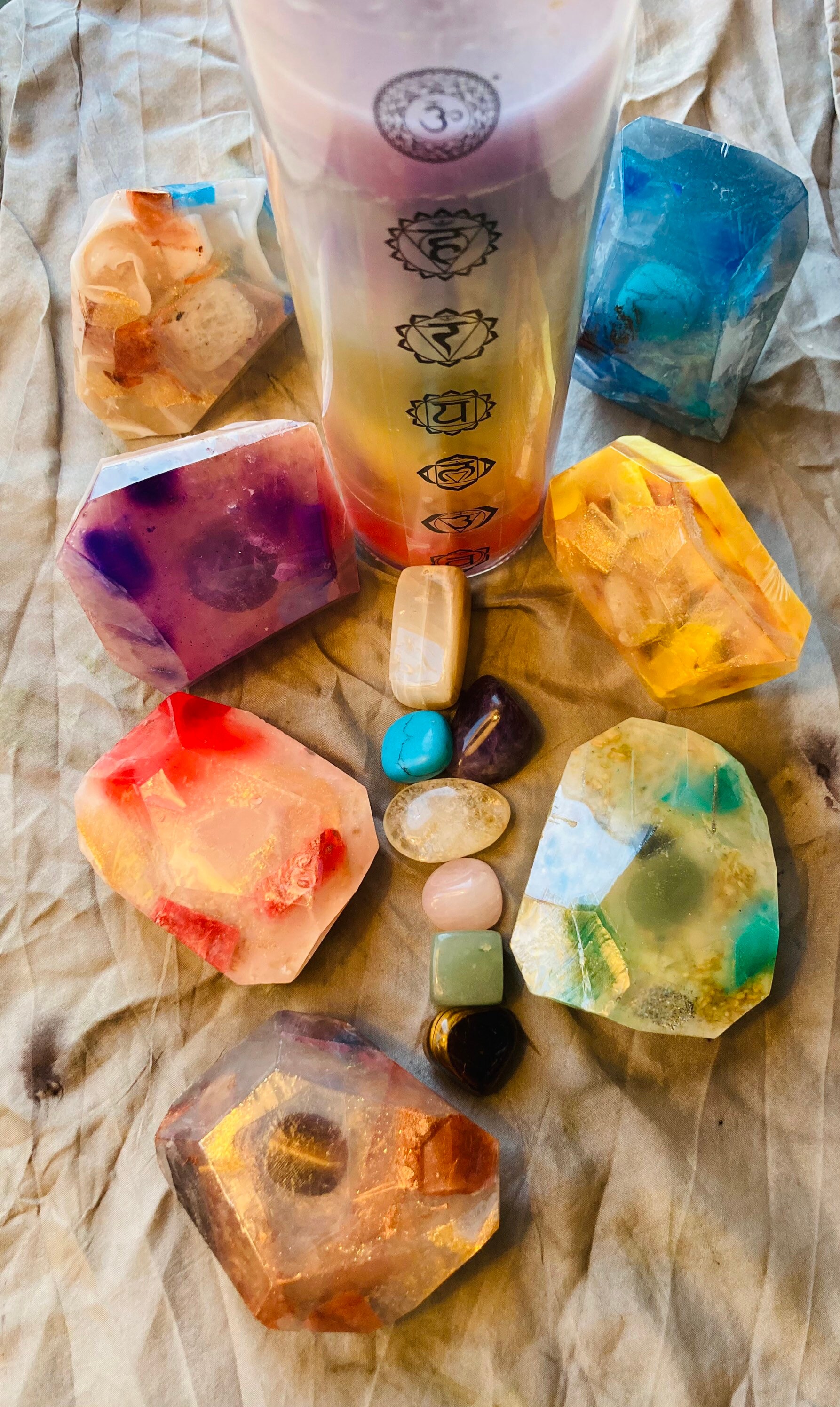 Chakra Soap Set 7 Healing Crystals Inside | Etsy