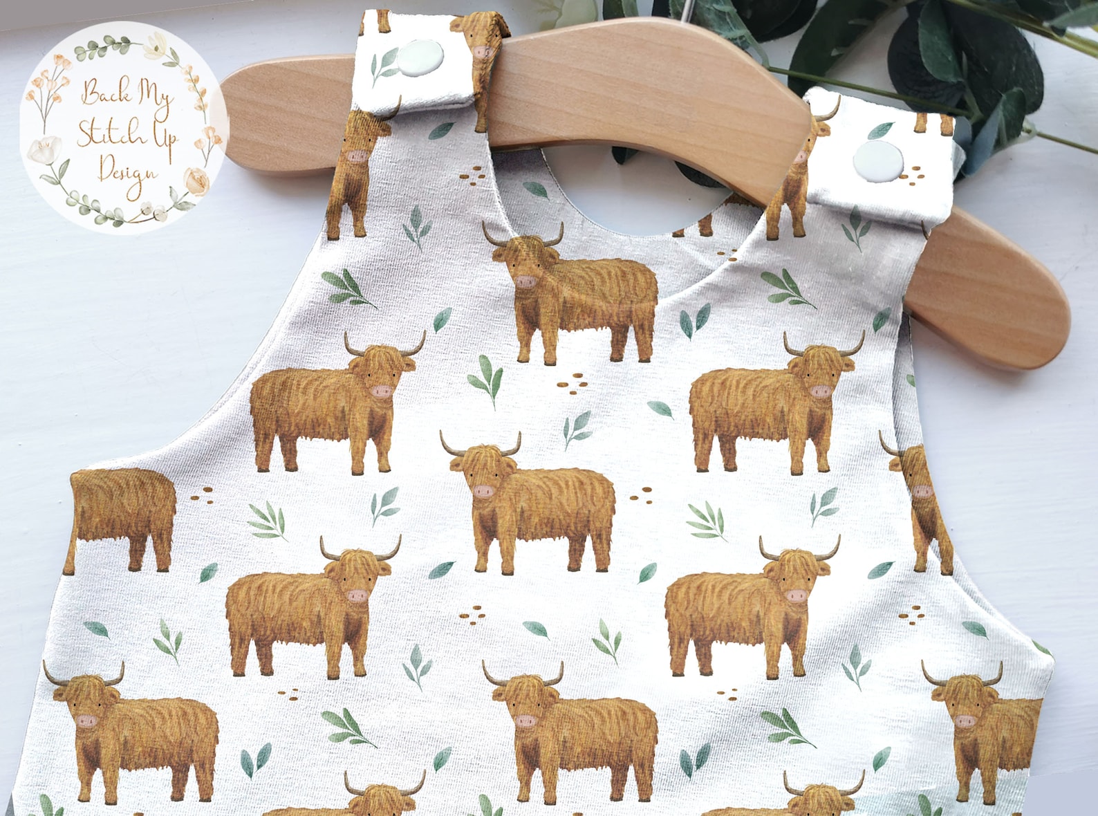 Highland Cow Seamless Pattern, Cute Cow Fabric Design, Longhorn Cow ...