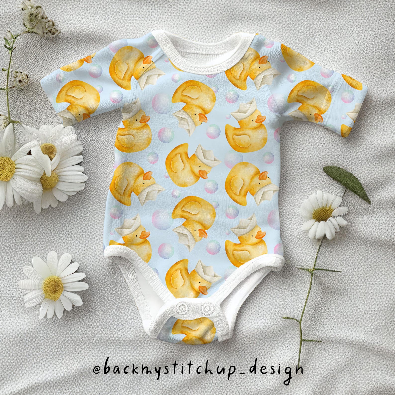 Cute Rubber Ducks Seamless Pattern, Watercolour Rubber Duckies and ...
