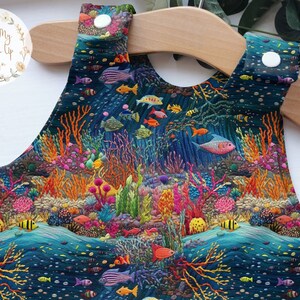 Embroidery Effect Underwater Scene Seamless Pattern, Fish and Saline ...