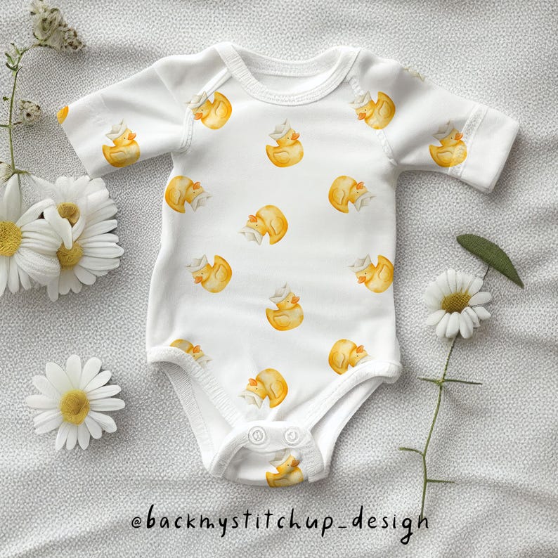 Simple Mini Rubber Ducks Seamless Pattern, Watercolour Rubber Duckies ...