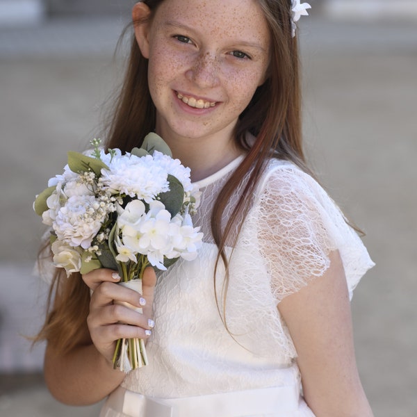 Flower Girl Bouquet - Etsy
