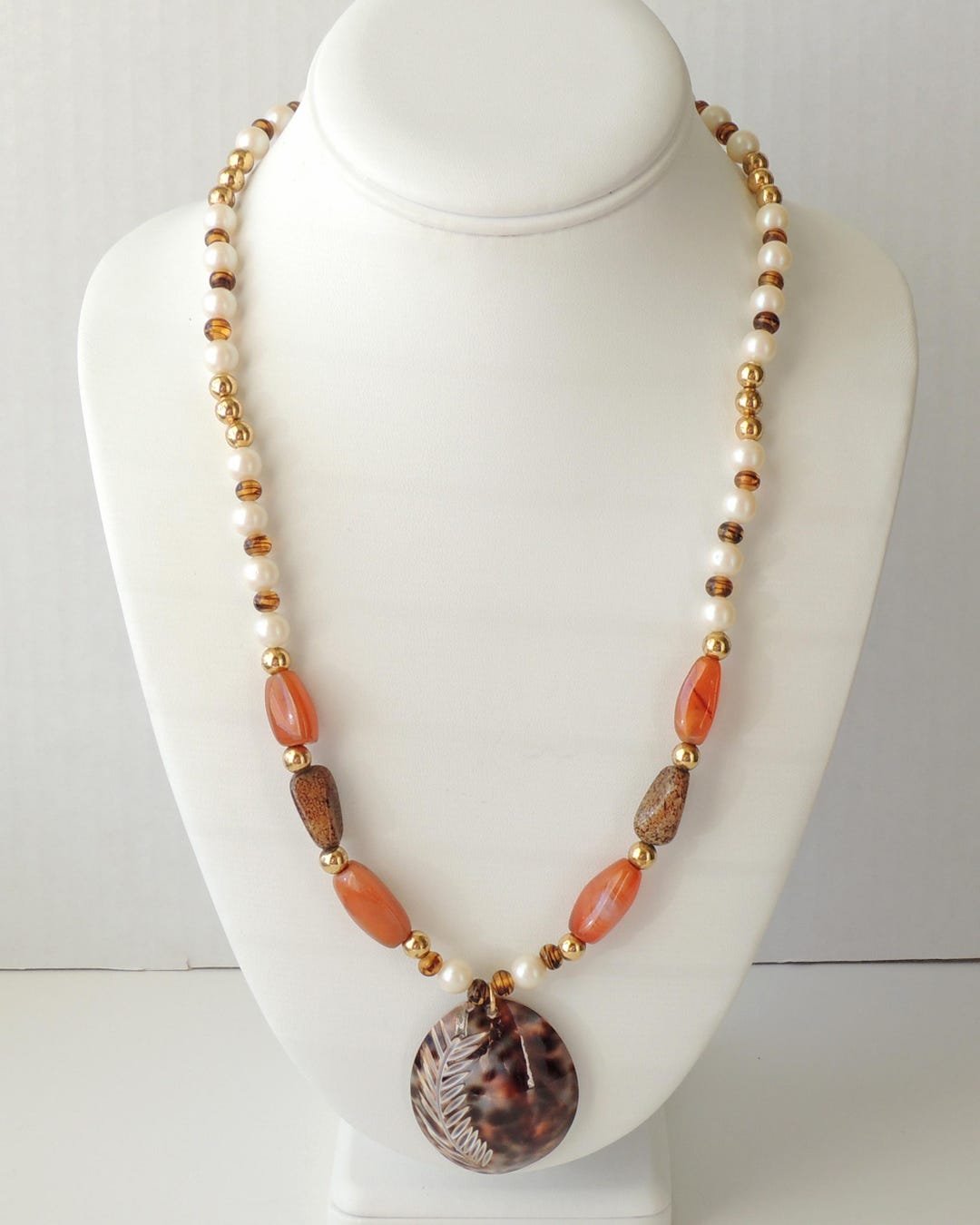 Vintage Tiger Cowrie Shell Necklace - Etsy