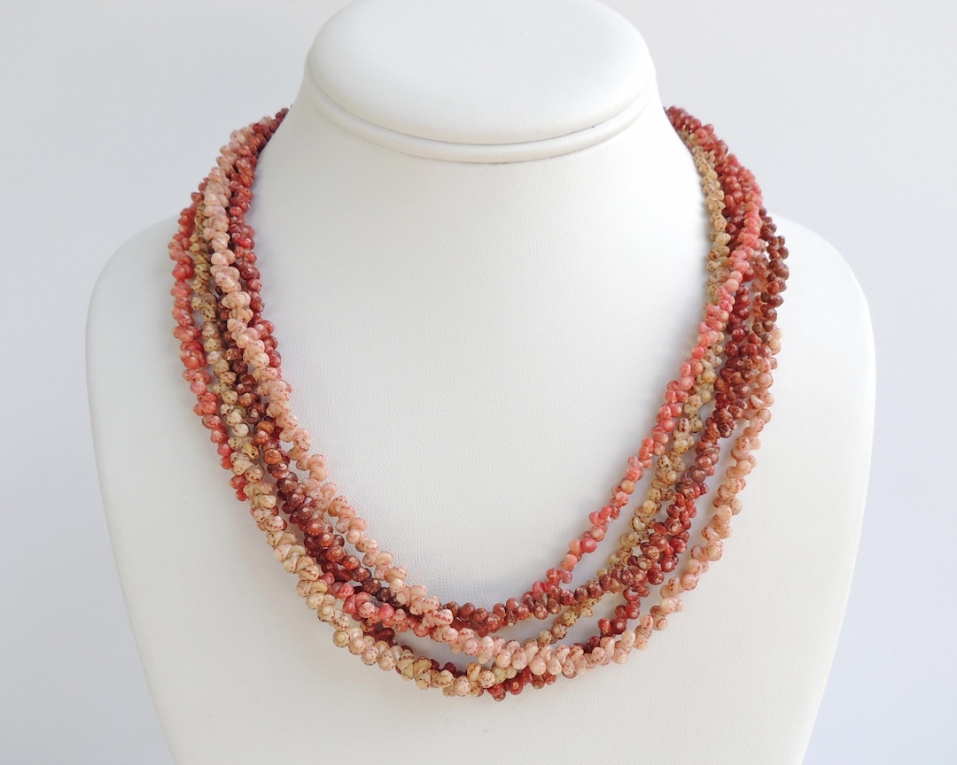 Hawaiian Niihau Kahelelani Shell Necklace - Etsy