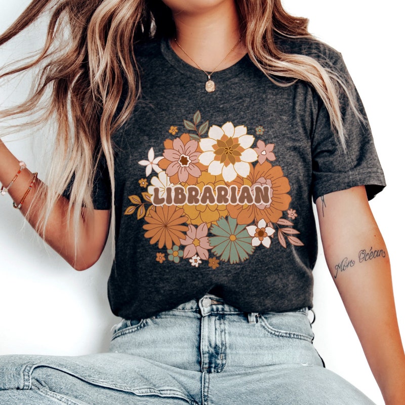 Librarian Tshirt - Etsy
