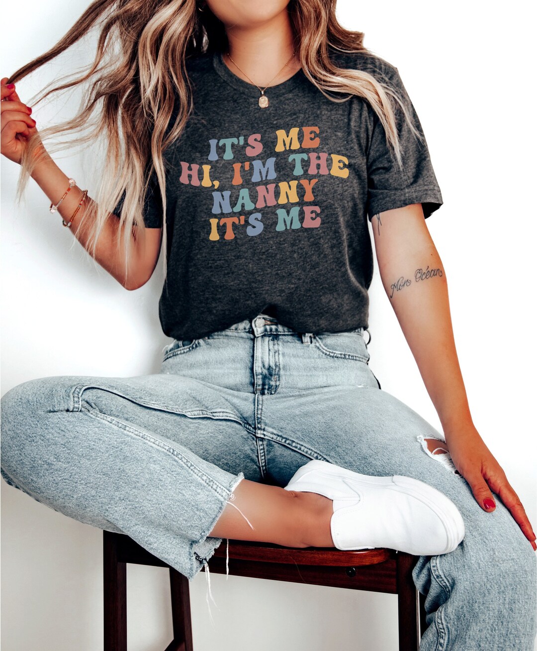 Its Me Hi Im the Nanny Shirt, Gift for Nanny, New Nanny Shirt ...