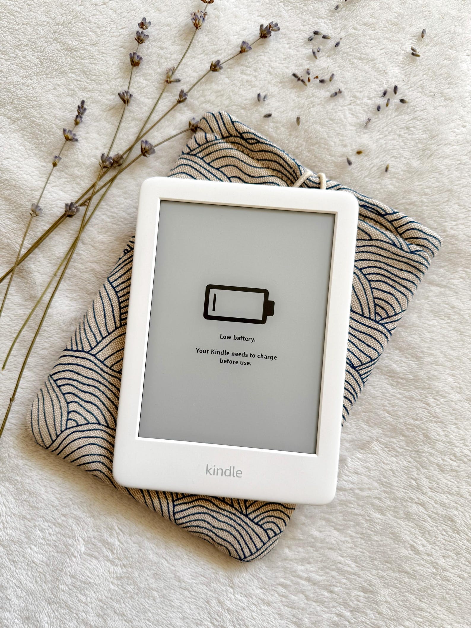Japanese Kindle Paperwhite and Scribe Case, Padded Kindle Sleeve ...