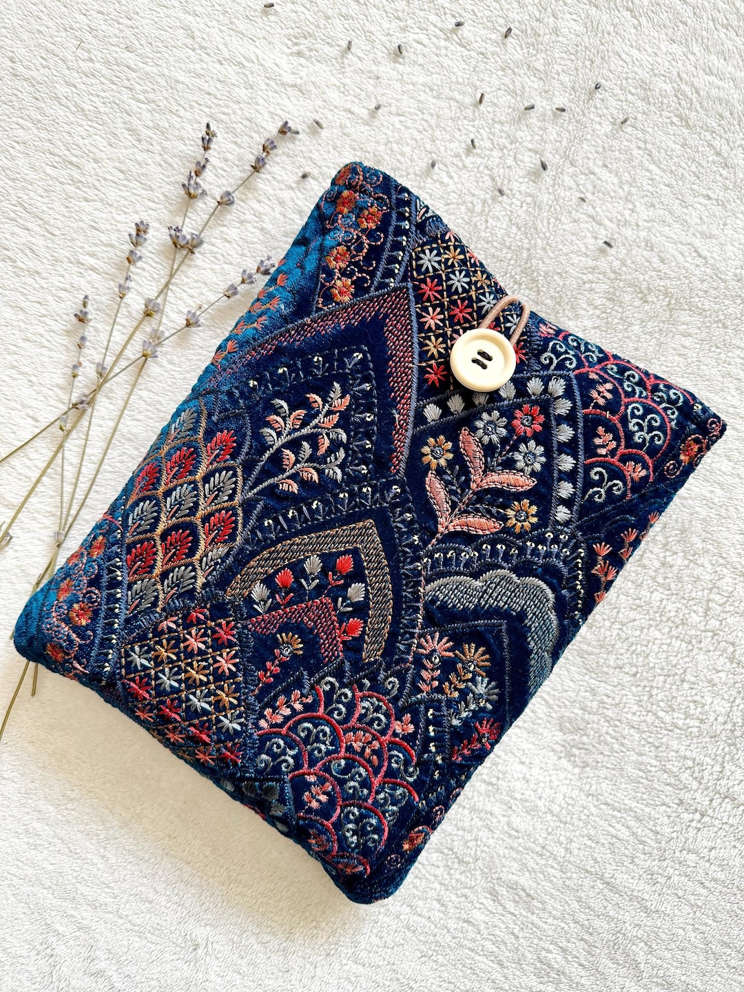 Embroidery Book Sleeve, Padded Book Cover, Floral Book Purse, Book ...