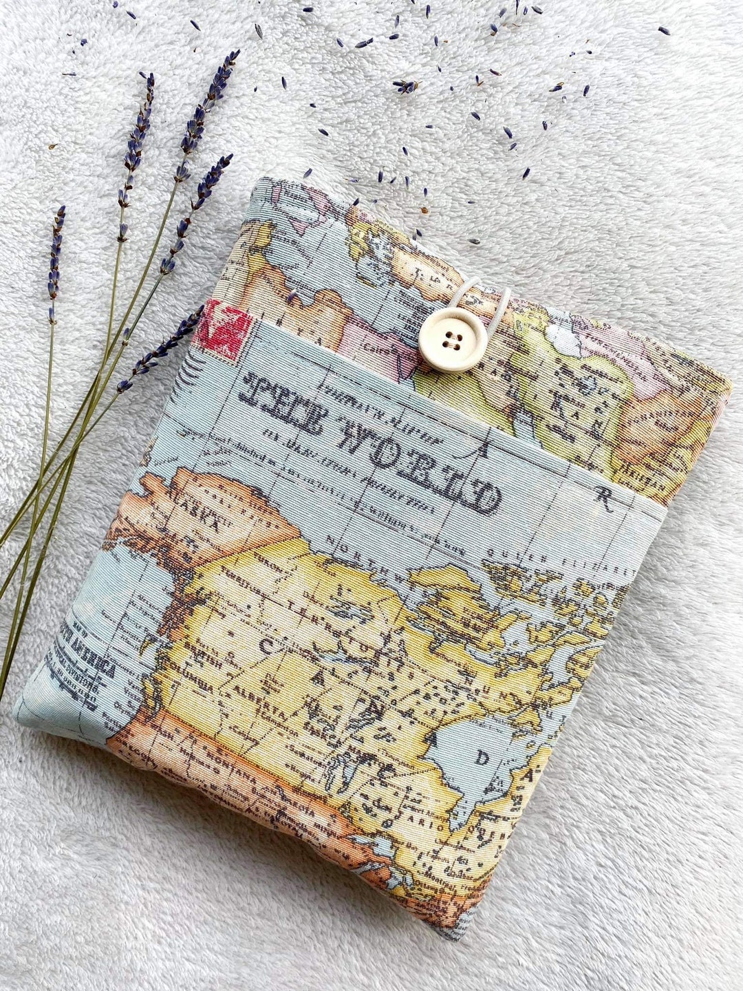 World Map Book Sleeve With Pocket, Padded Book Cover, Book and Kindle ...