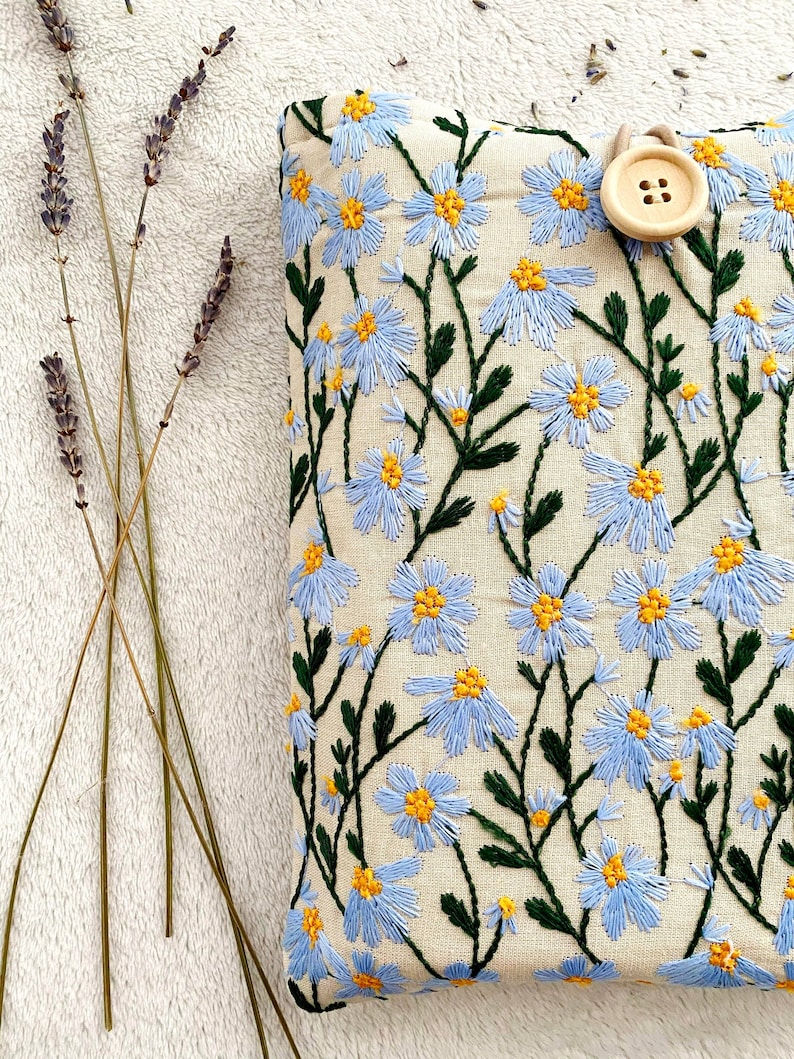 Embroidered Daisy Book Sleeve Padded Book Cover Book and - Etsy
