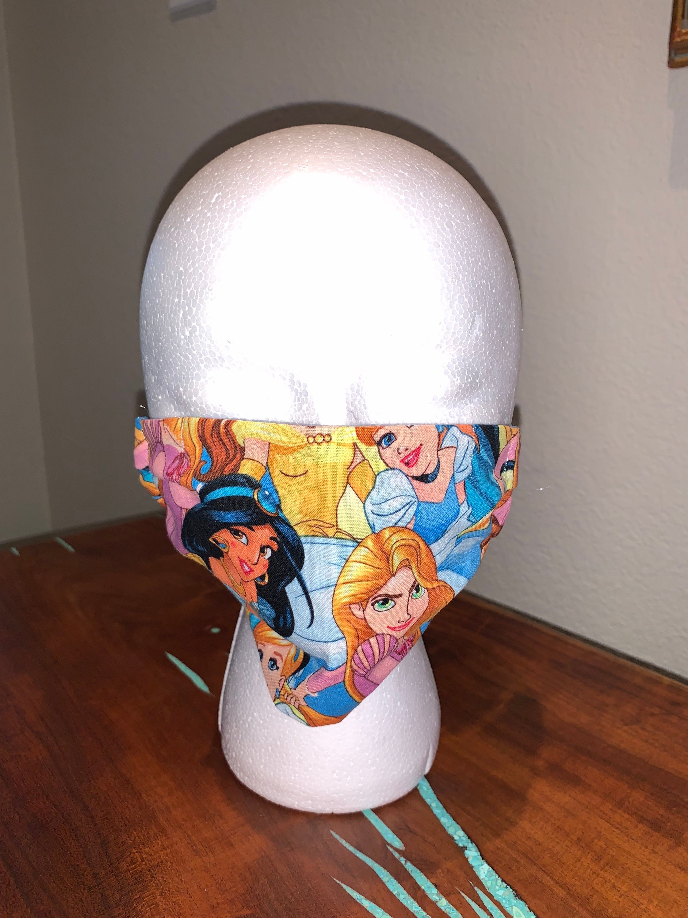 Disney Princess Theme Face Mask disponible en 3 tamaños | Etsy
