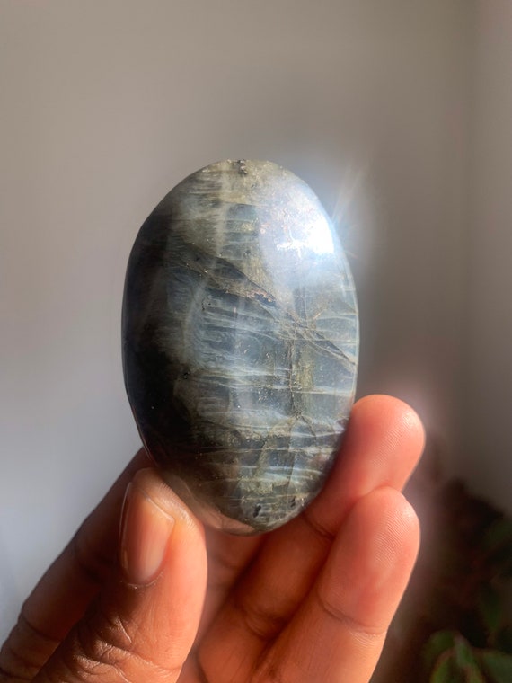 Meditation Stone Healing Crystals Rocks and Mineral Specimen Spirit ...