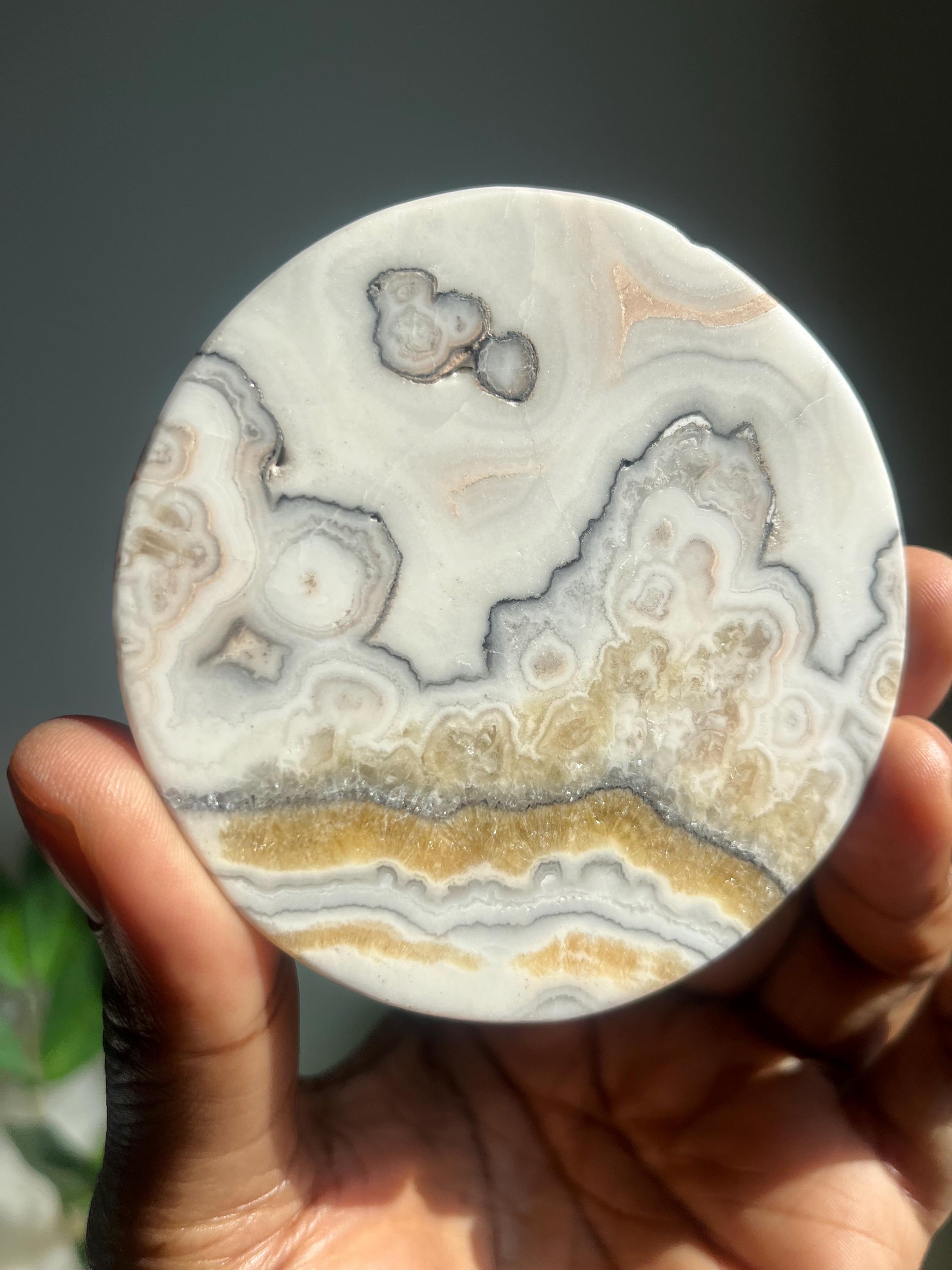 Mexican Onyx 2-piece Coaster Set | Crystal Carvings | Banded Onyx Stone ...
