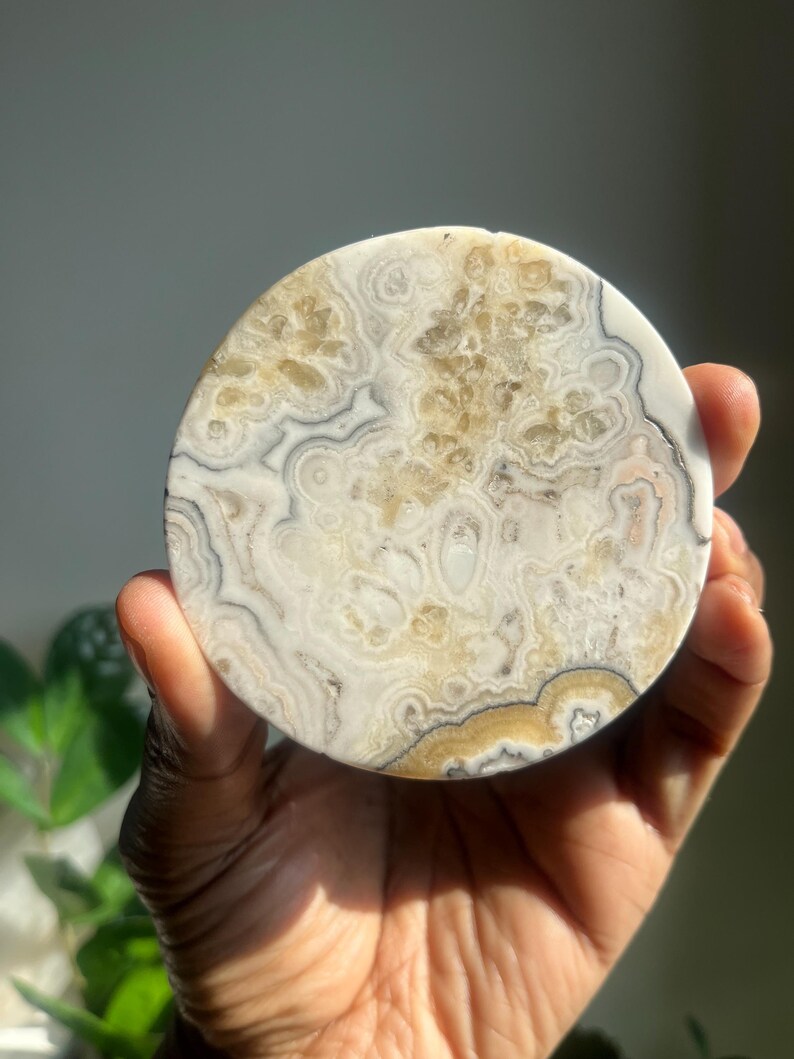 Mexican Onyx 2-piece Coaster Set | Crystal Carvings | Banded Onyx Stone ...