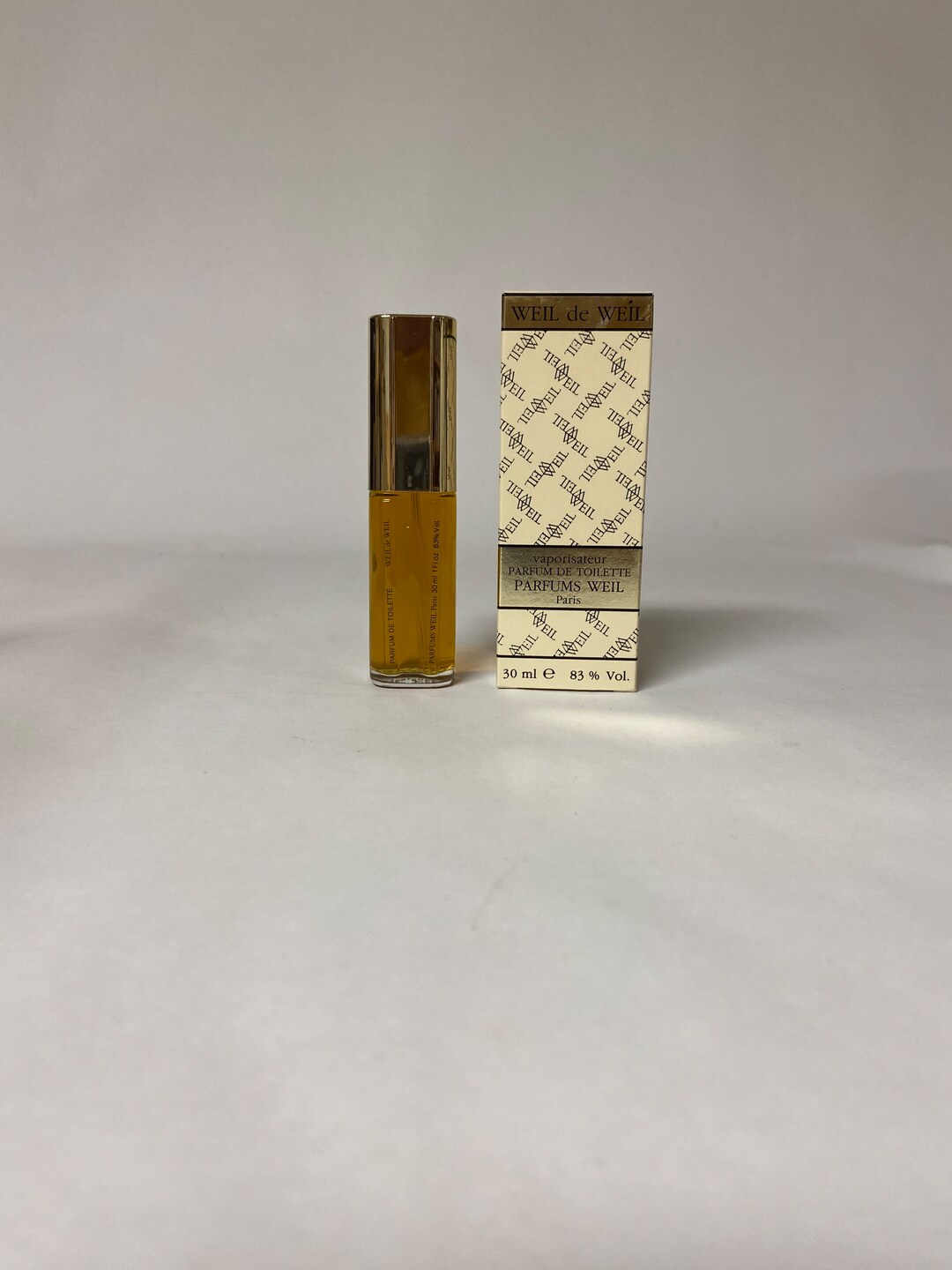 Weil De Weil by Parfums Weil for Women, 1 Fl Oz / 30 Ml Parfum De ...