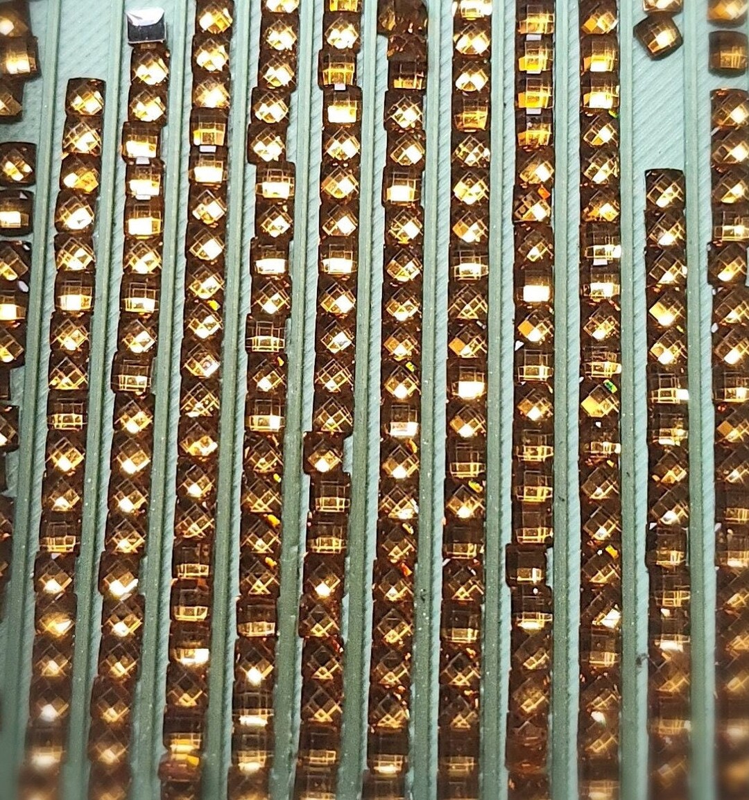 DMC-435 Brown-vy Lt Square Crystal Diamond Painting Drills - Etsy