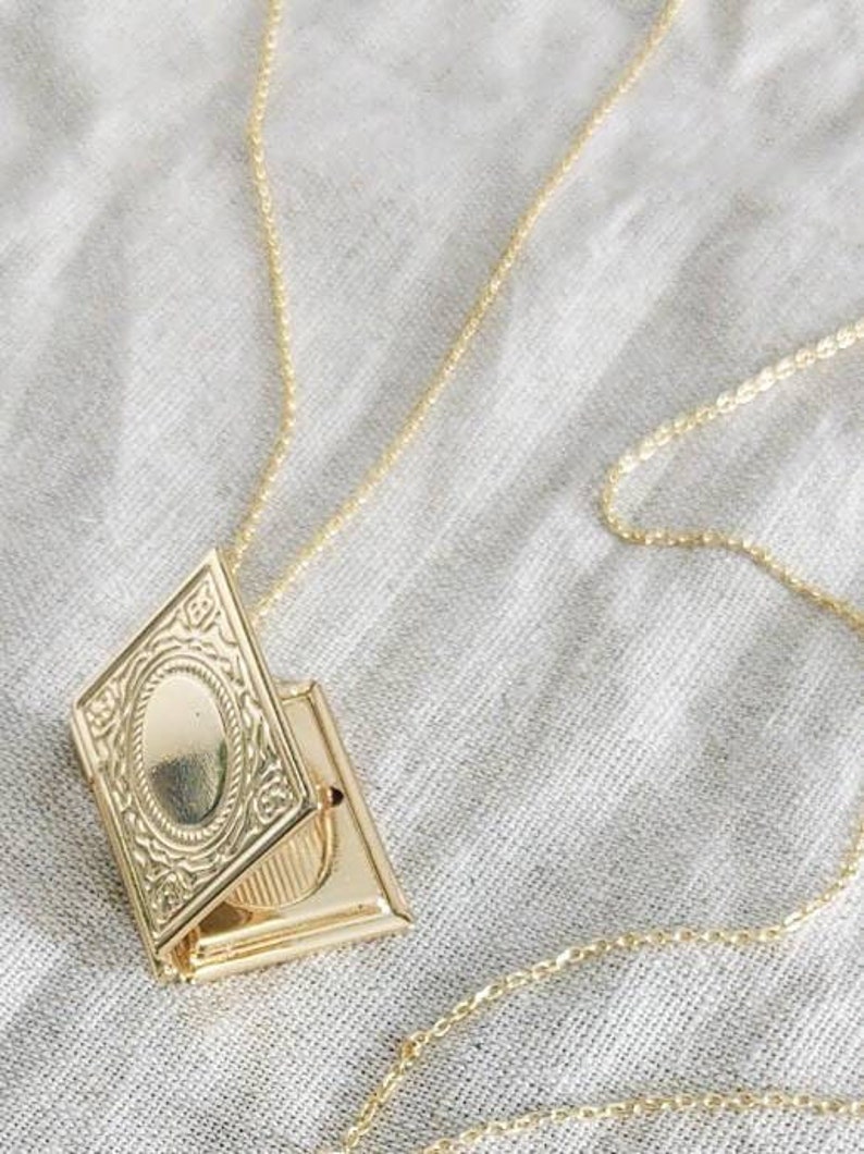 10k Gold Plated Book Locket Necklace: Vintage Style Photo Pendant - Etsy