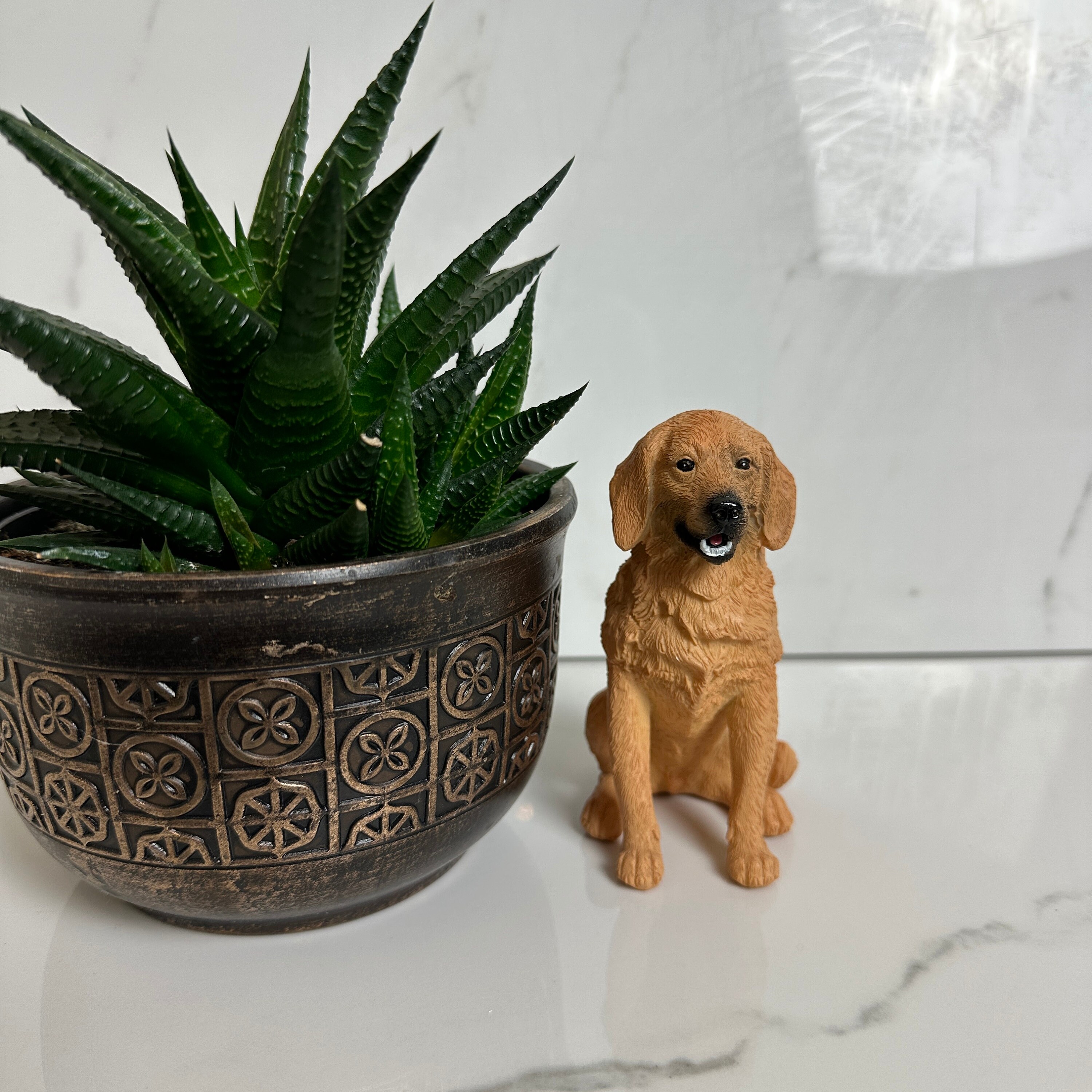 Golden Retriever Figurine Statue Sitting Dog Figurine - Etsy