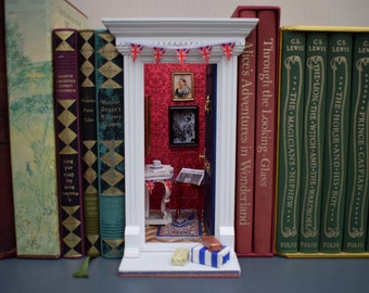 Book Nook Letter E, DIY Book Nook, Book Lover Gift, Book Nook Kit ...