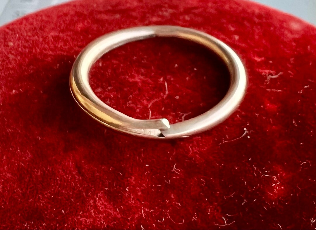 An Extra Large Antique Split Ring in 15ct Gold Filled - Etsy