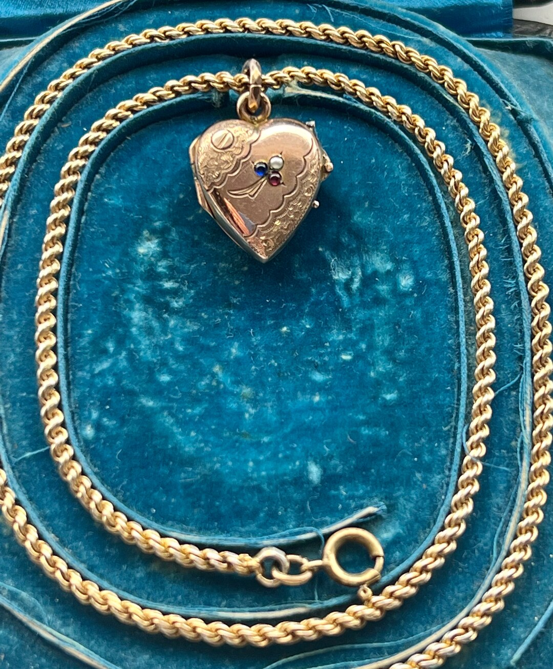 Fine Antique Shamrock Heart Photo Locket Charm Pendant Set W/faux ...