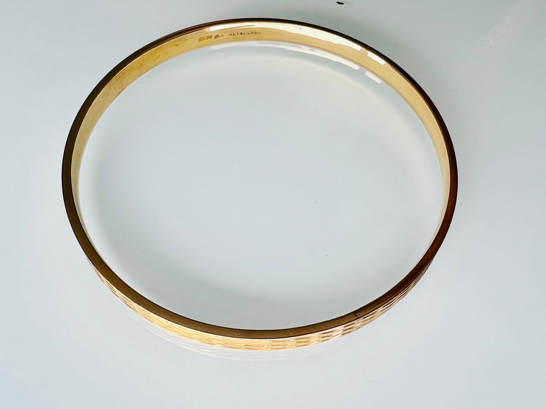 Exquisite Antique Art Deco Engine-turned Bracelet, Hallmarked 9ct Metal ...