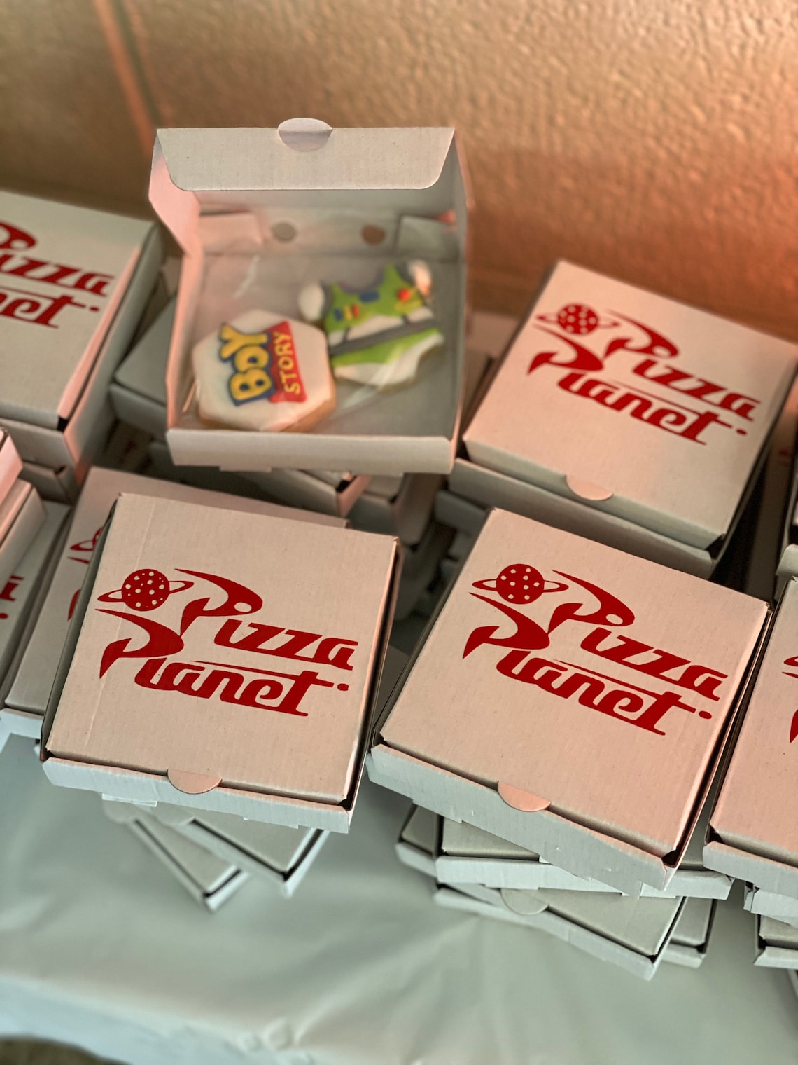 Mini pizza Planet Pizza Boxes for Party Favors - Etsy