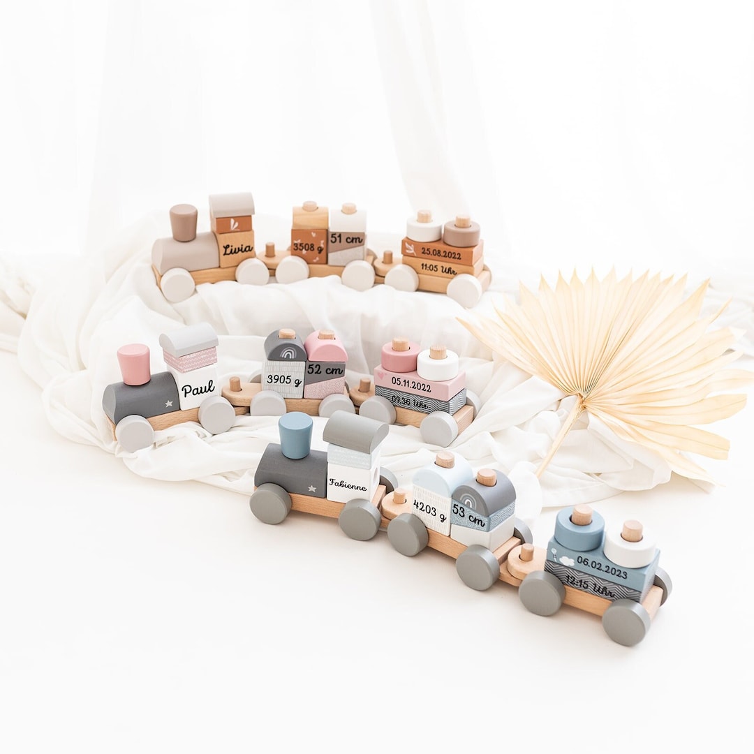 Geburtstagszug, Zug Baby, Zug Geburt, Holzzug personalisiert ...