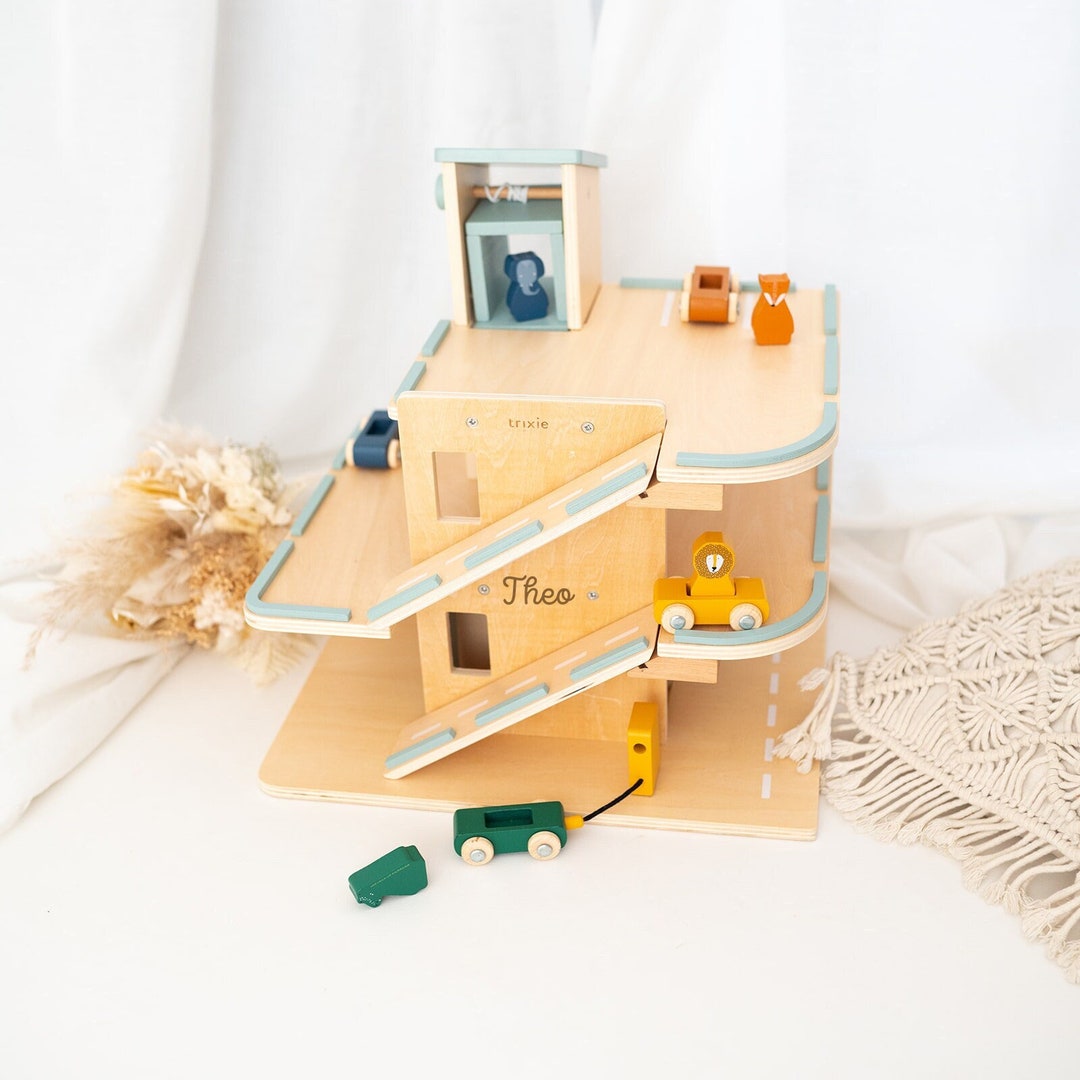 Parking Garage Wood, Parking Garage Wood, Parking Garage Children, Car ...