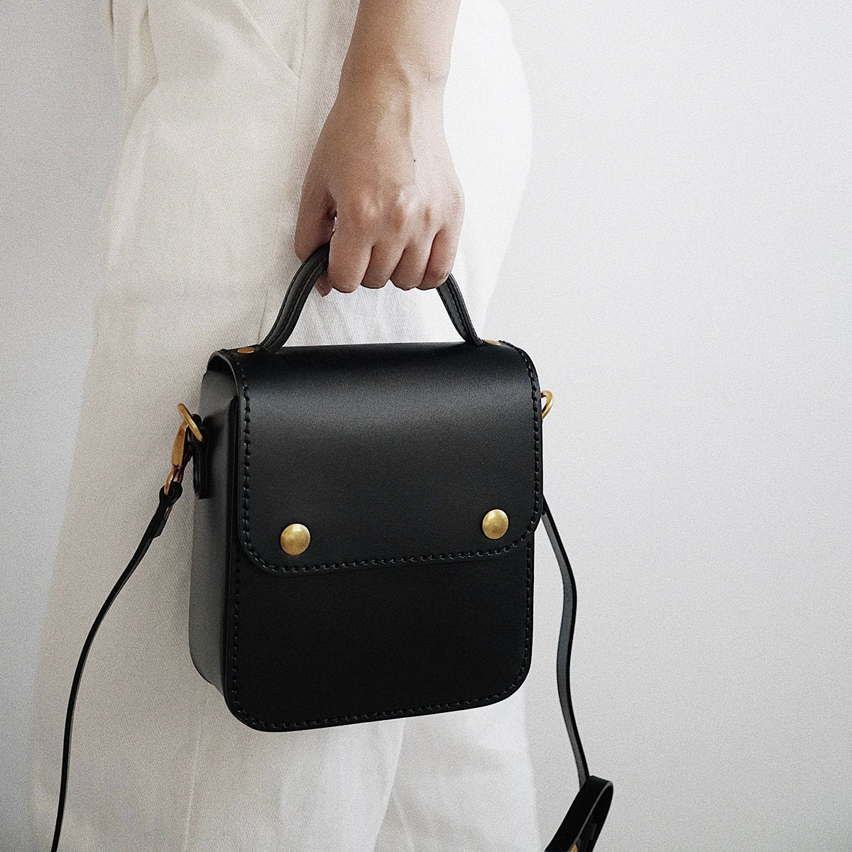 Handmade Leather Crossbody Box Bag - Etsy