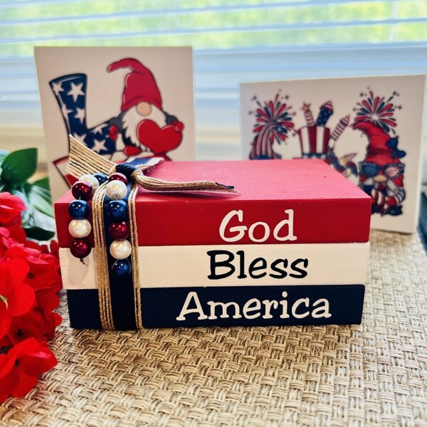 Patriotic Book Stack - Etsy