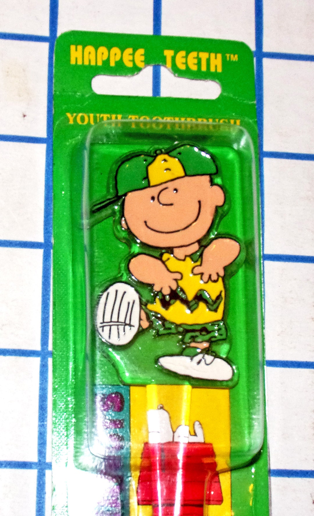 Peanuts Figural Charlie Brown Happee Teeth Youth Toothbrush World Trend ...