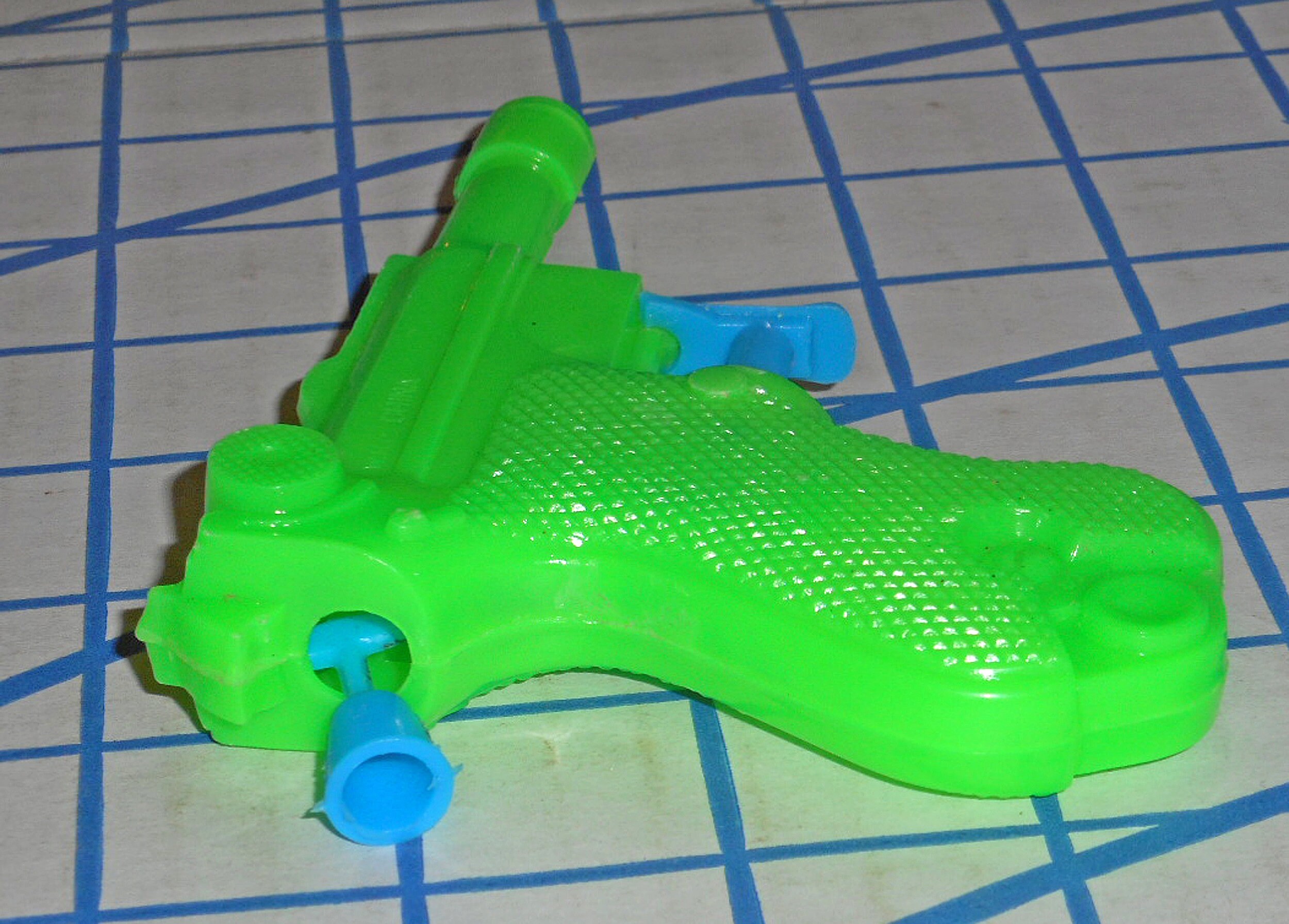 Park Plastics Small Luger Water Pistol 4 Inch Long Green Squirt Gun ...