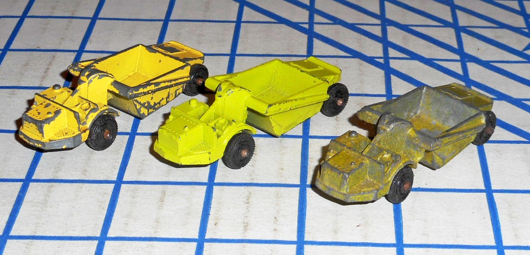 Lot of 3 Tootsietoy Caterpillar Earth Scrapers Midget Series Mini ...