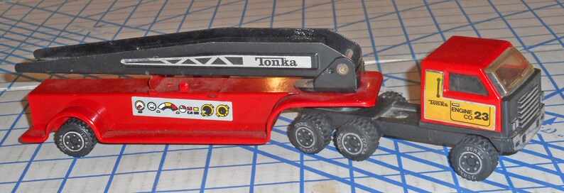 Tiny Tonka Hook and Extension Ladder Semi Fire Truck Pressed Steel 1980 ...