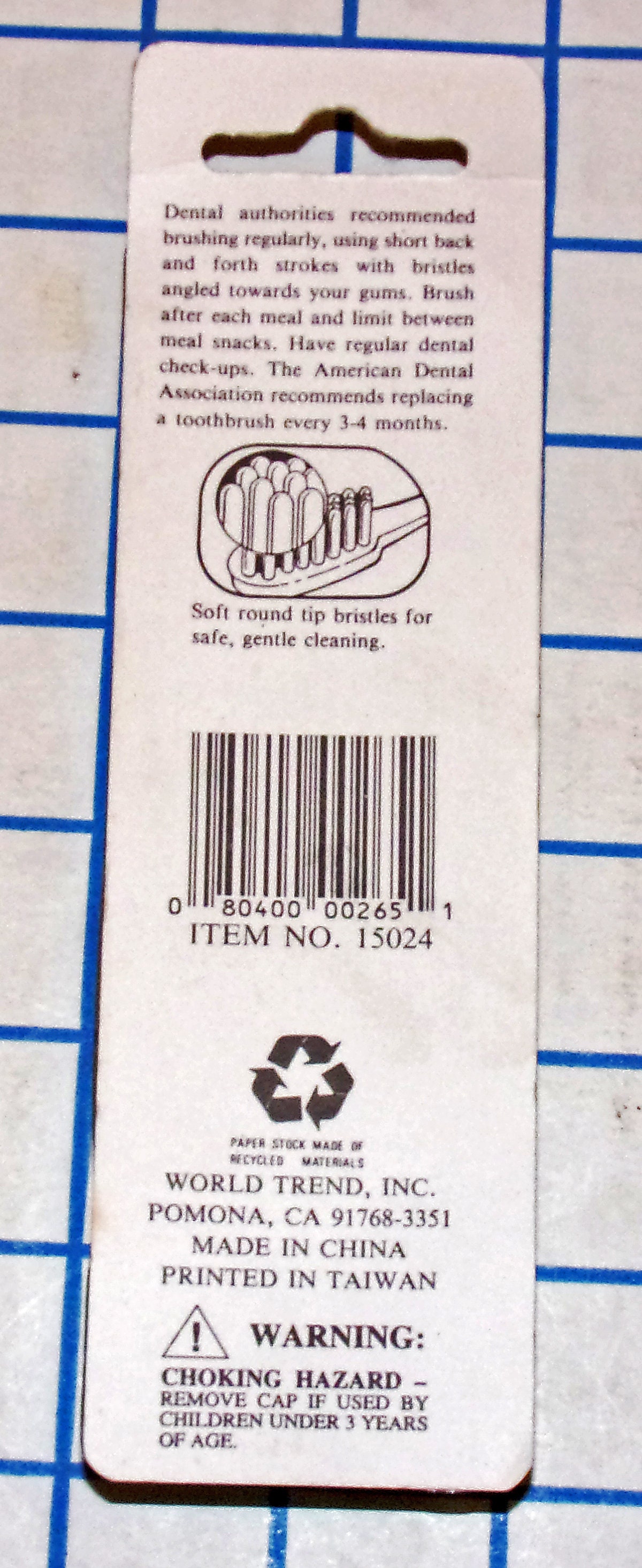 Peanuts Figural Charlie Brown Happee Teeth Youth Toothbrush World Trend ...