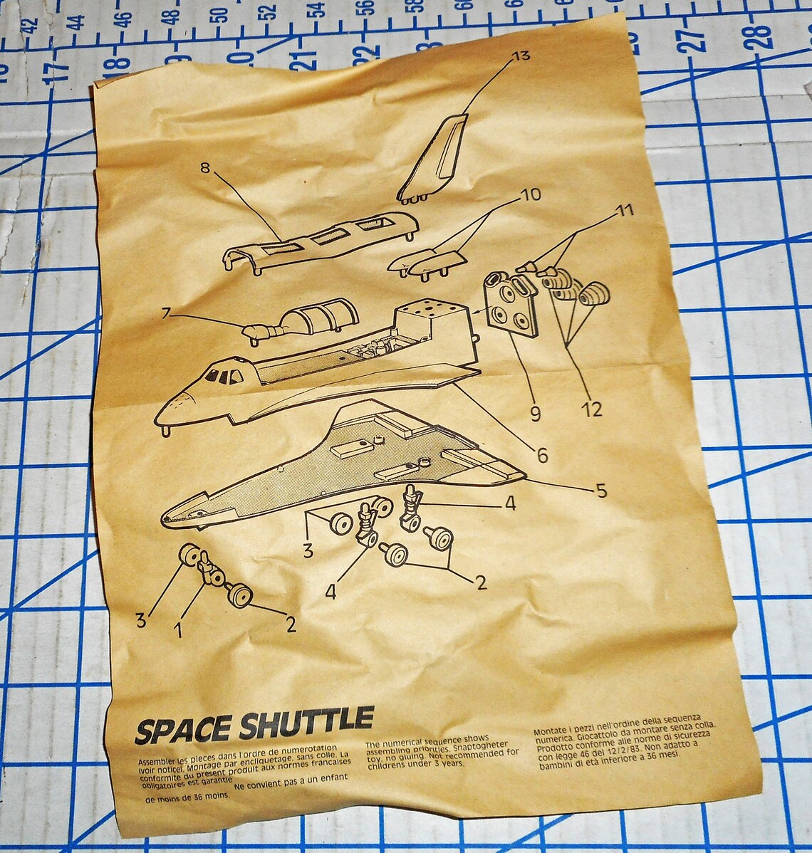 Monogram Space Shuttle 1:200 Scale Model Kit Young Astronauts Series ...